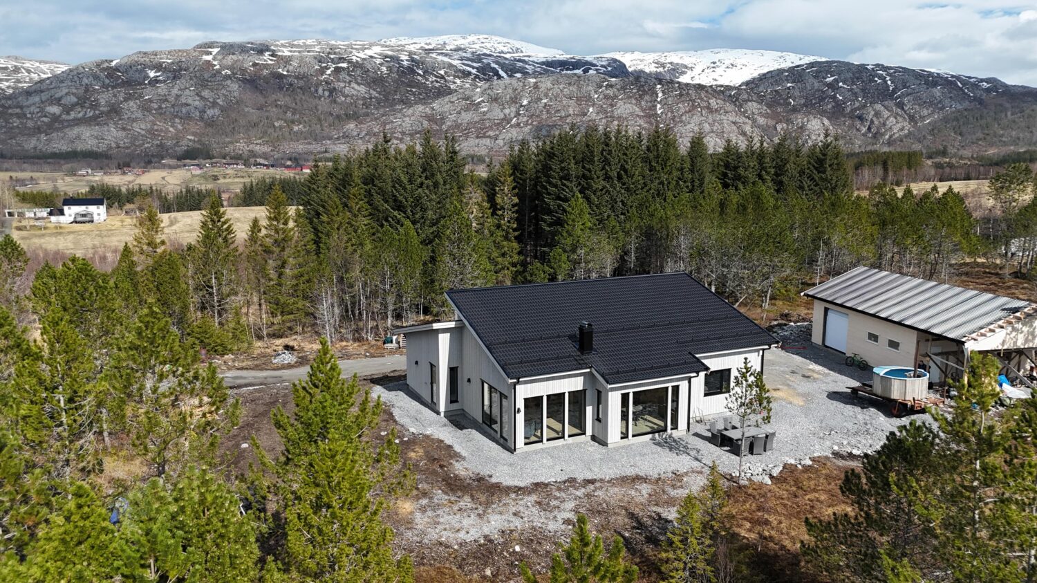 Hus 280